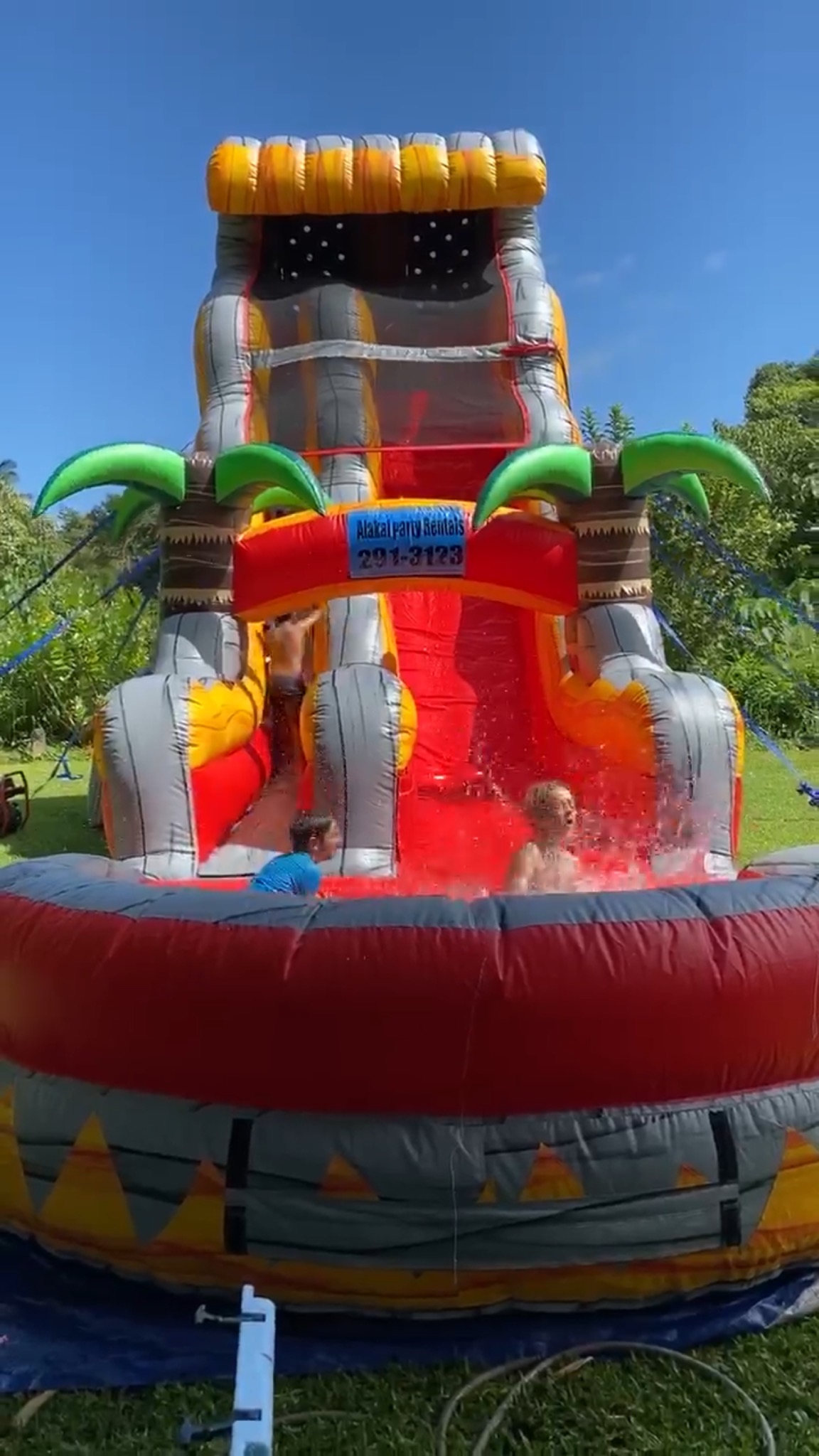 22ft Tropical Lava Waves Tsunami Water Slide Rental | Alaka'i