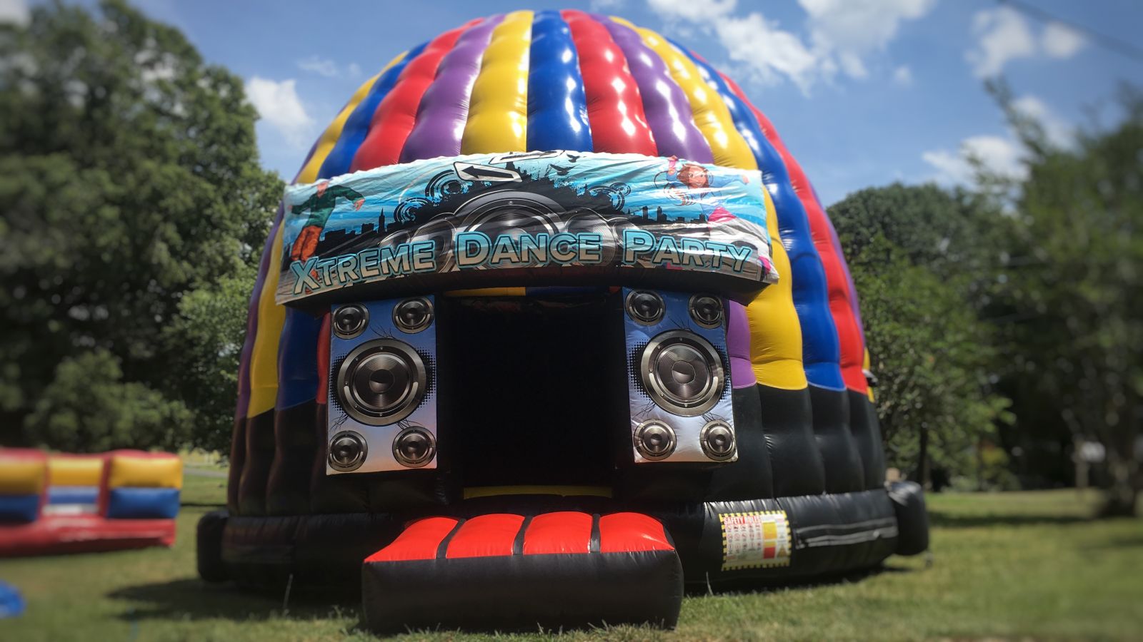 Inflatable bounce house, disco dome. Disco dome in Asheville, bounce ...