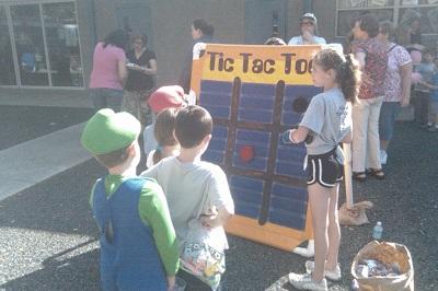 Tic Tac Toe Toss Game | BounceAlotInflatables.com Tampa FL.