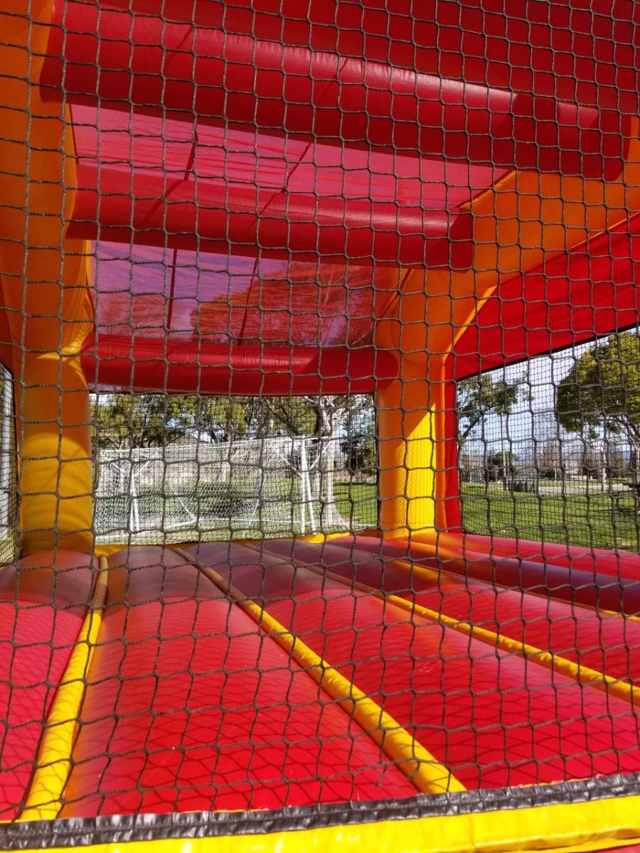 22' Extra Large Castle | Jolly Jumps | inflatable rentals in Ventura, CA