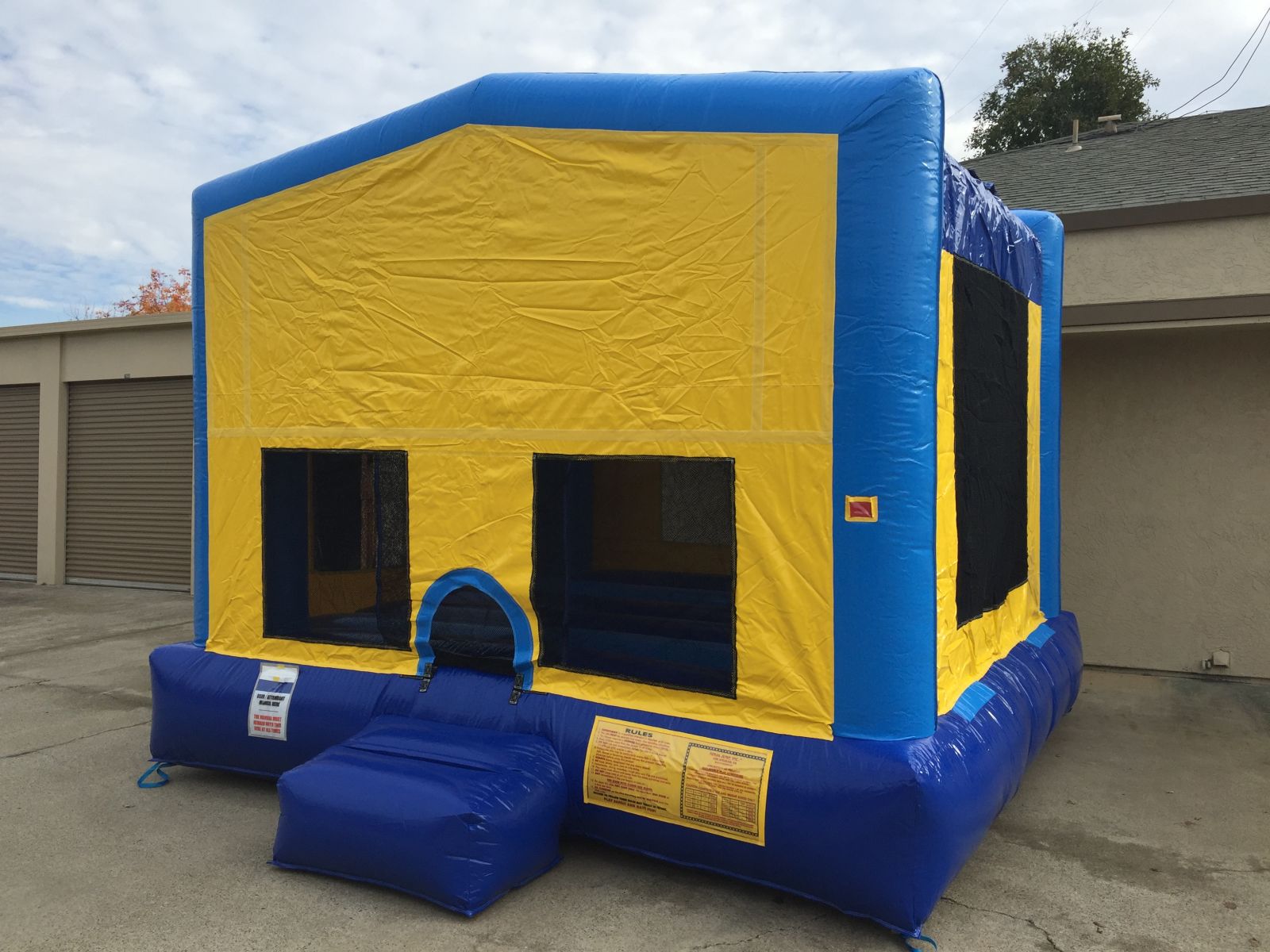 Bounce House Rentals - Jump House Rental