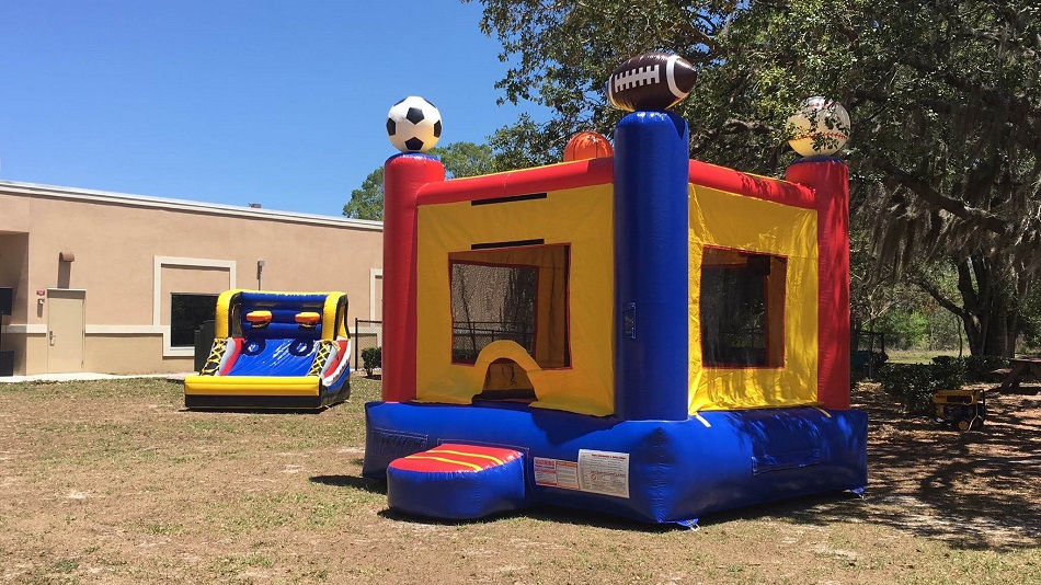Sports Bounce House Rental in Orlando, FL | Orlando Fun Bounce