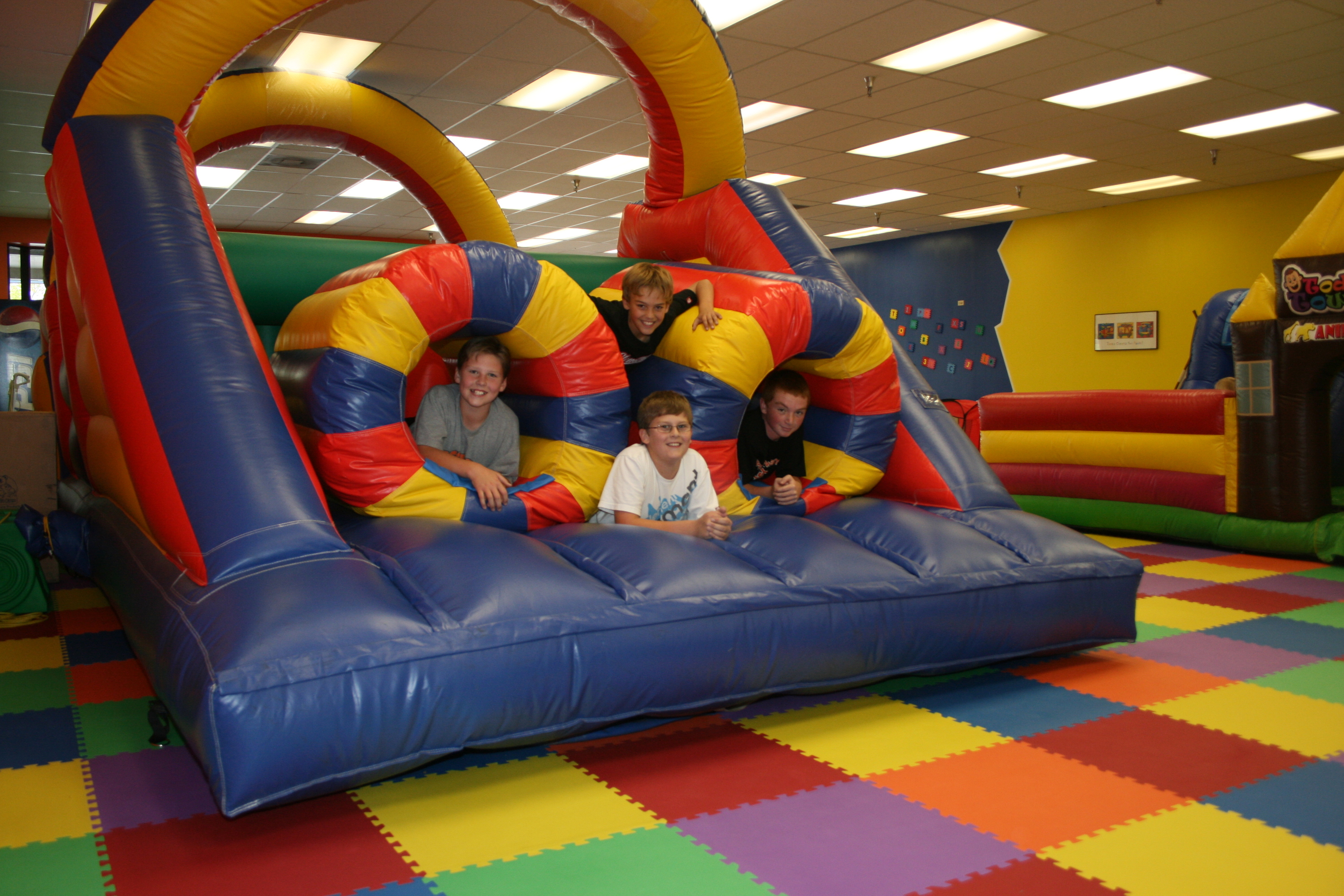 Fun Center Photo Gallery | WackyBounce.com Corvallis OR.