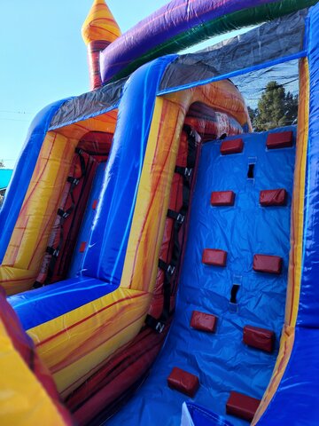55 ft Obstacle Course with Pool Rentals - Inflatable Obstacle Course ...