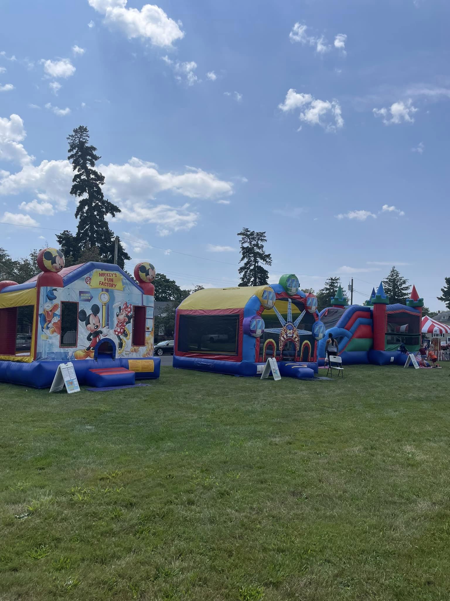 Photo Gallery | J- Dogs Catering & Amusements | www.j-dogs.com