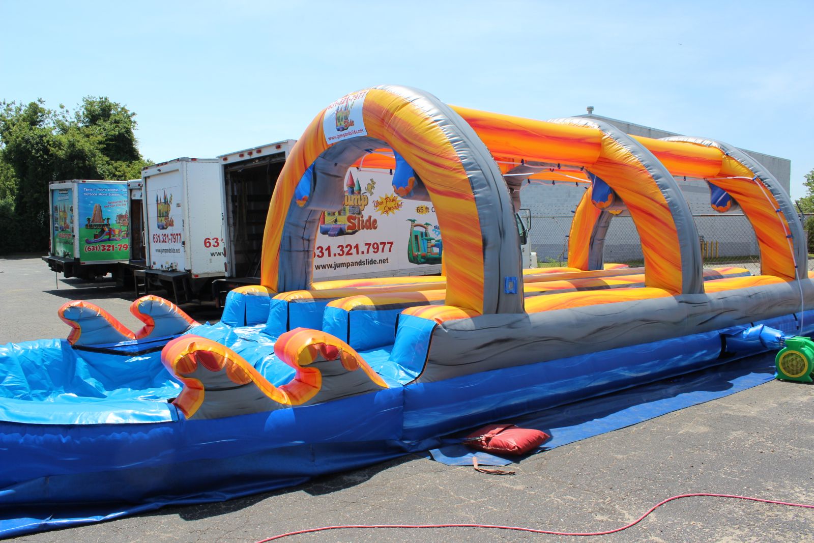 (32) TRIPLE LANES SLIP N SLIDES #WS39 | Jump And Slide Entertainment ...