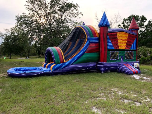 Chicago Block Party Bounce House | Just 4 Jumps