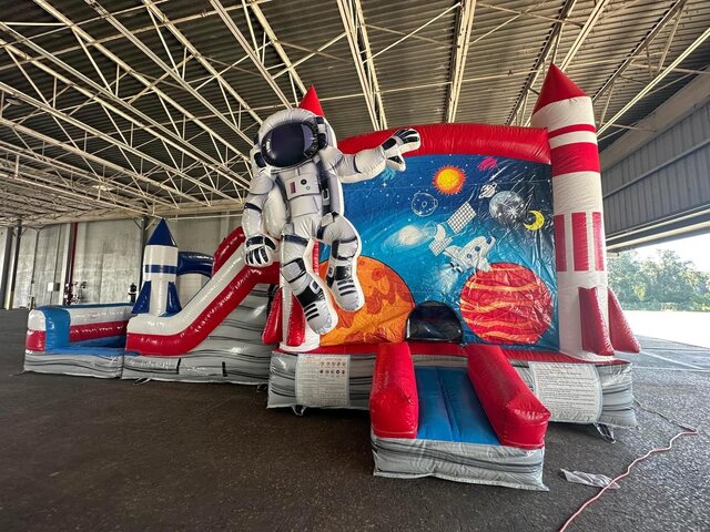 Outer Space Combo Bounce House | Orbit Moonwalks and Party Rentals LLC ...