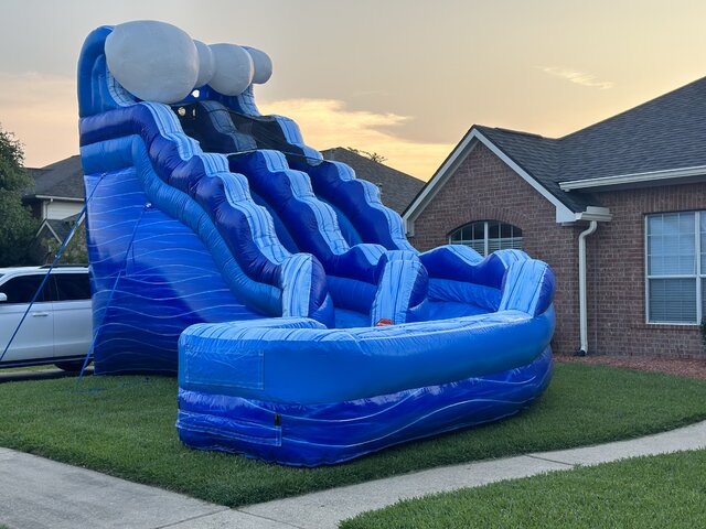 18 FT Curve Splash Water Slide | Orbit Moonwalks and Party Rentals LLC ...
