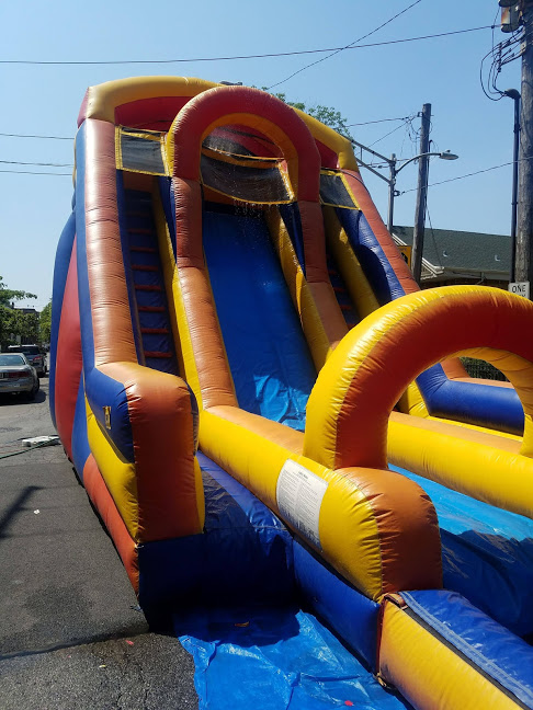 20ft Dual Stair Waterslide - Playhouse Party Rentals