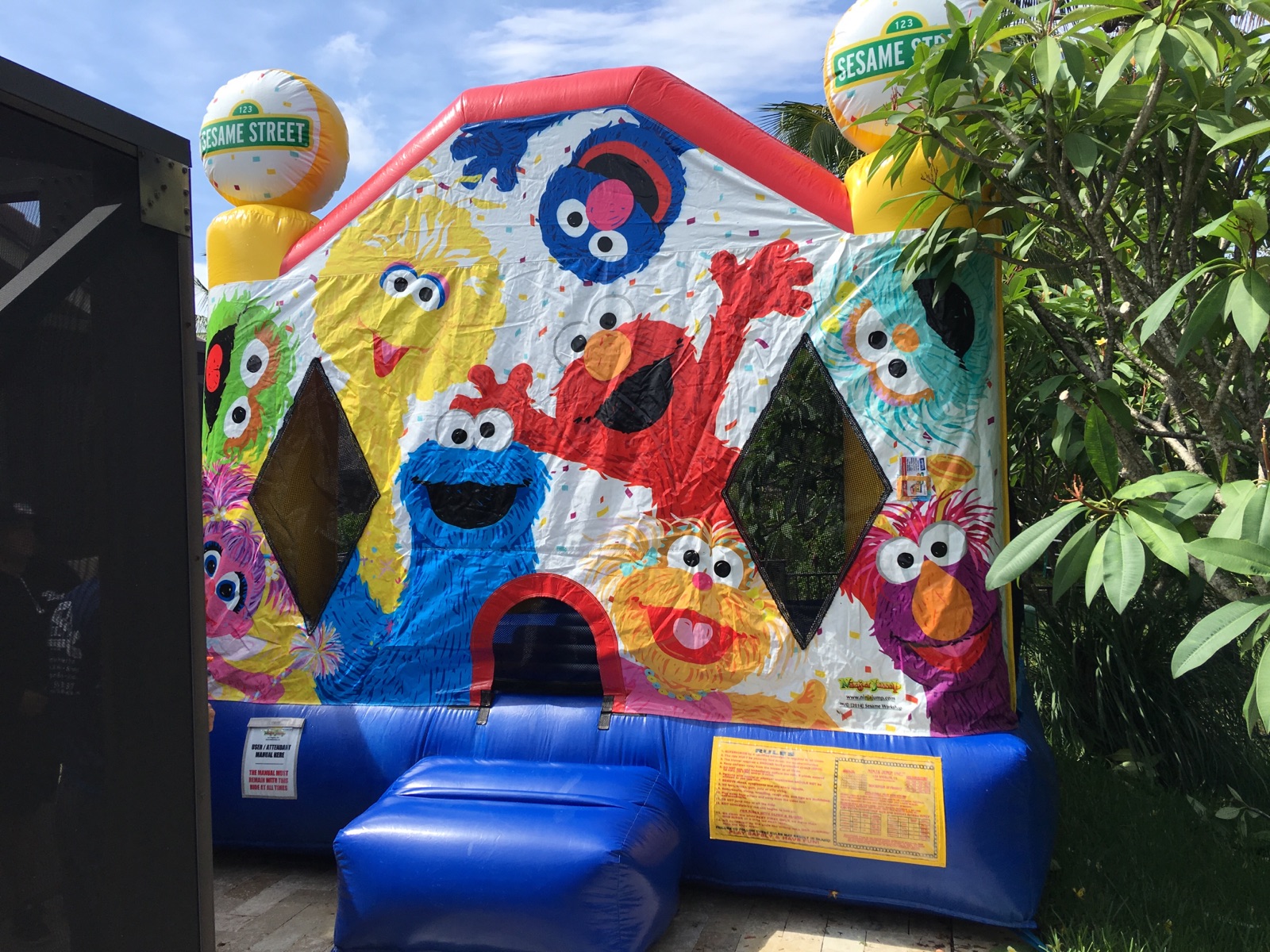 Sesame Street Bounce House | Premier Bounce n Slide | South Florida's ...