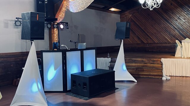 DJ's who have lots of subwoofers in Denver, DJ Services, Traveling ...