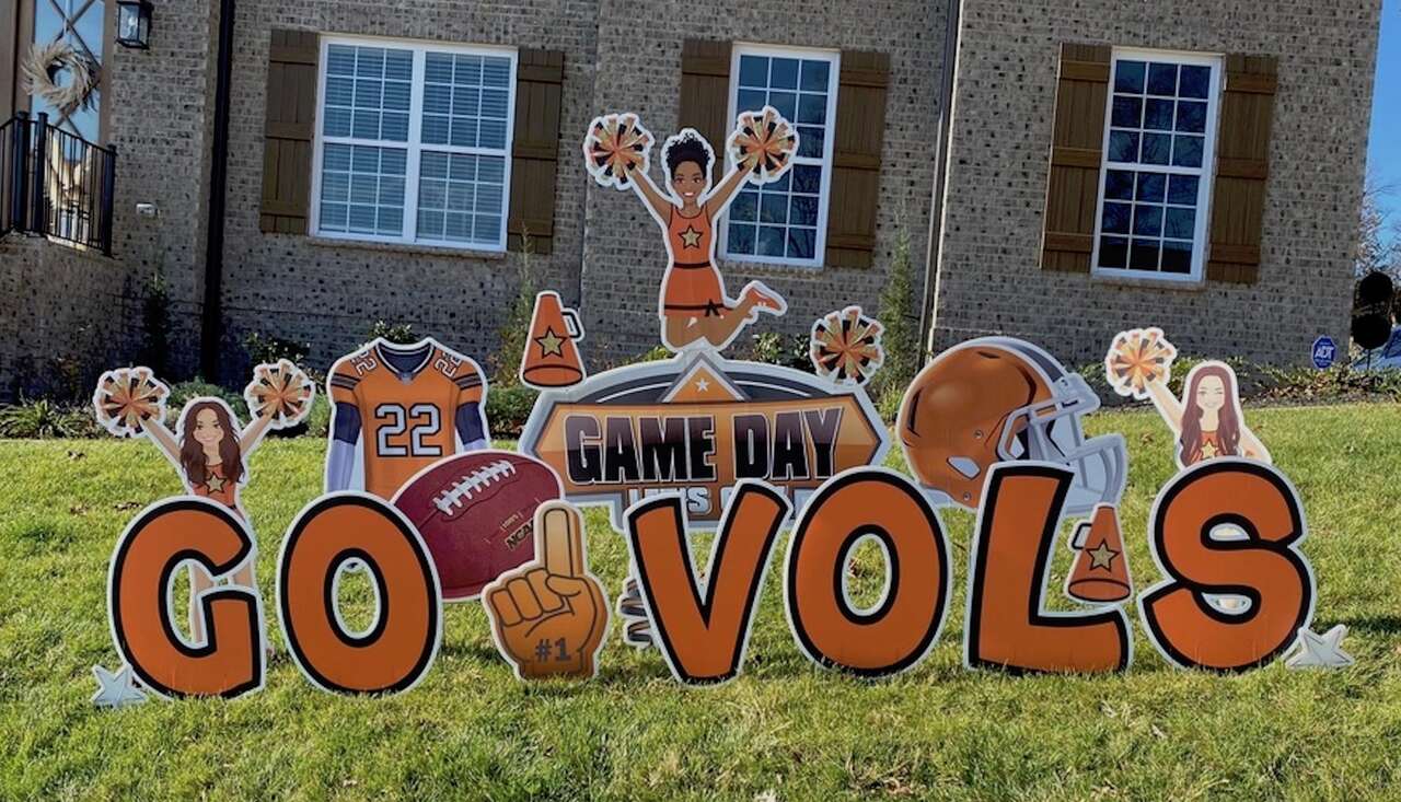 Best Yard Sign rentals for any Celebration!