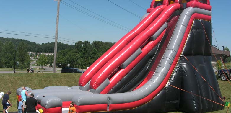35ft Extreme Edge Giant Slide | Sky Pirates Inflatables | bounce house ...